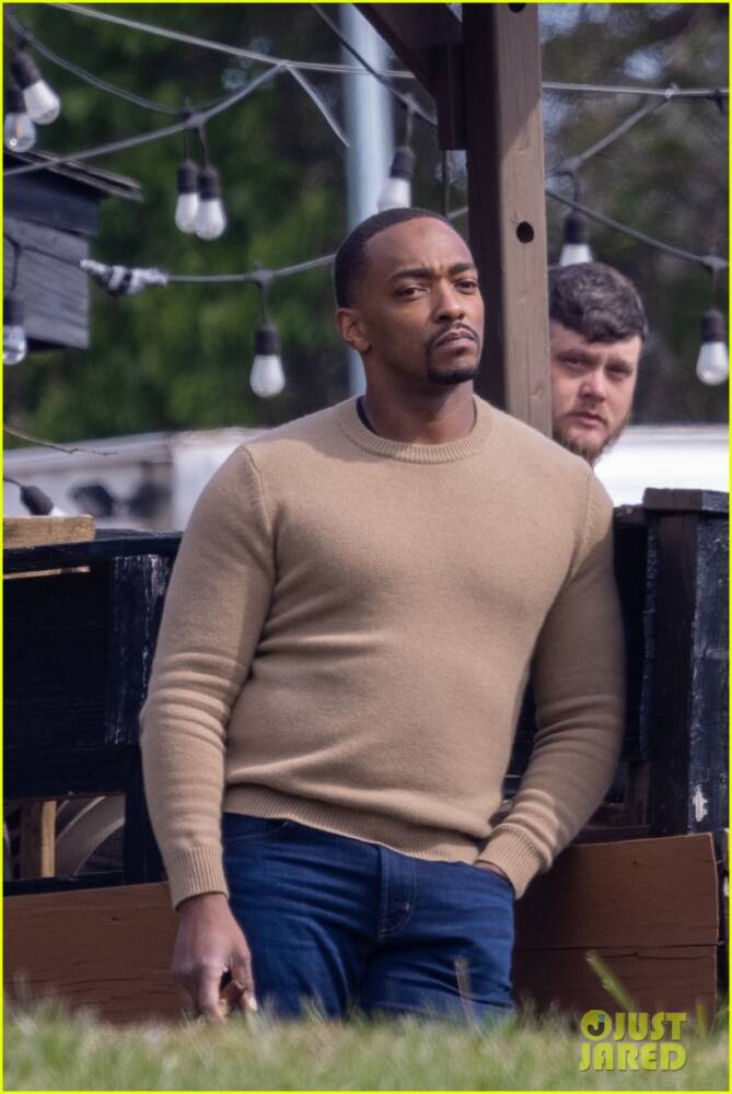 anthony-mackie-captain-america-new-world-order-set-04 – PixelNerd